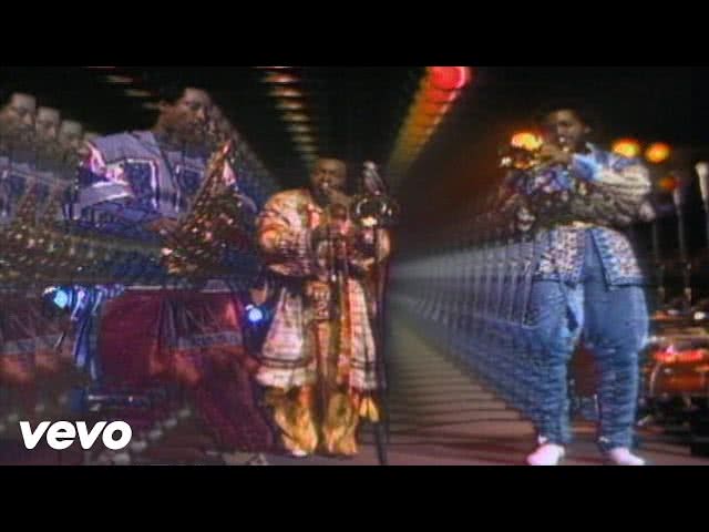 September (Earth, Wind and Fire) –[Multimedia-English videos]